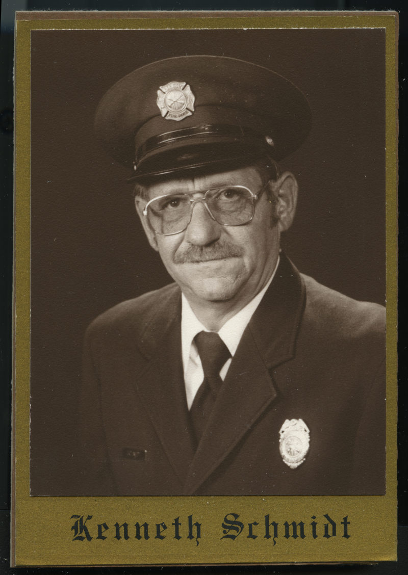 New Ulm Fire Department – Kenneth Schmidt – New Ulm Art Collection